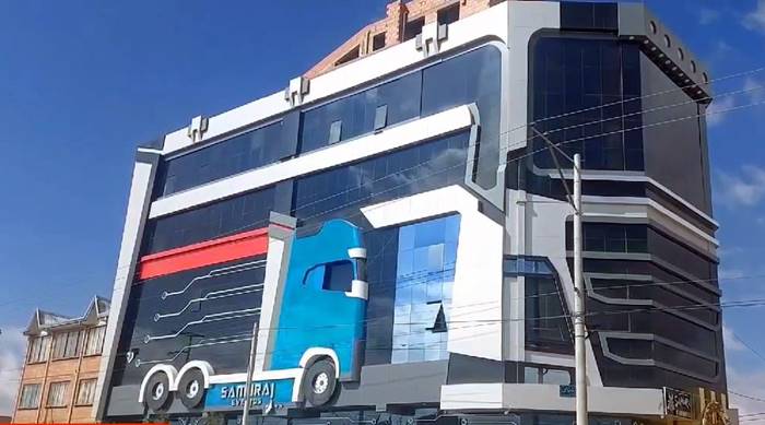 El cholet Volvo Samurai: costó casi $us 800.000 y es de dos ...